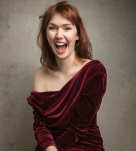 Elf Lyons: Talks Dirty for an Hour – Mick Perrin Worldwide